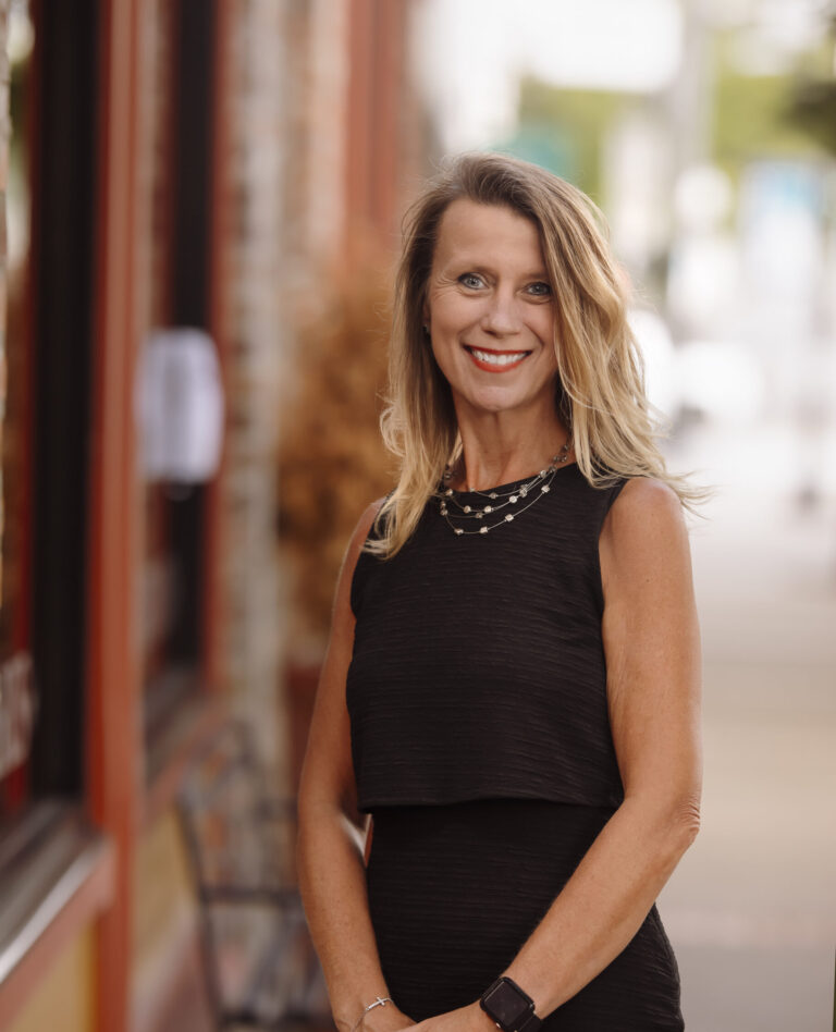 About our Real Estate Agency — Town and Country Realtors